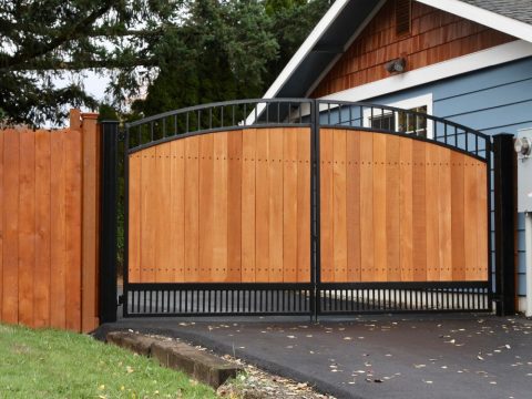 Timber Fencing Caboolture - Supply and Installation